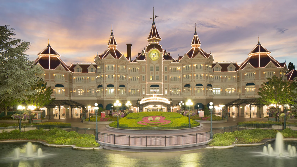 Complete Disneyland Paris Guide 2025 - Go Magical